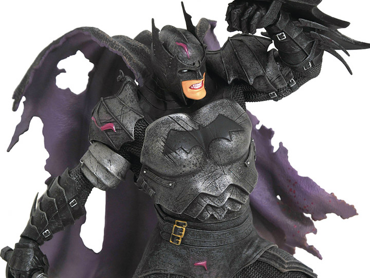 DC GALLERY COMIC METAL BATMAN. DIAMOND SELECT TOYS - TheBigBoyToyStore
